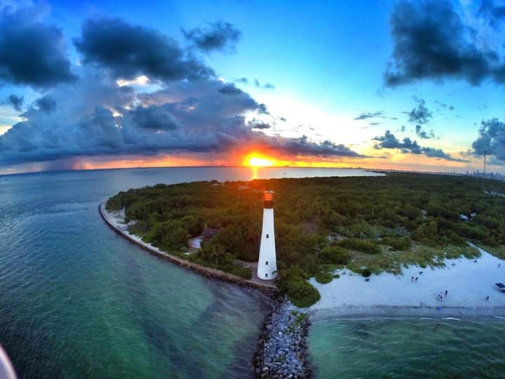 Ocean Breeze - Key Biscayne