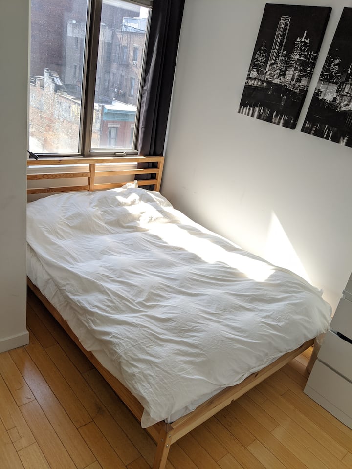 Sun Drenched Duplex + Gorgeous Patio -East Village - New York