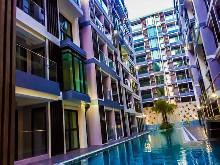 Tropical Garden Condominium Phra Tam Nak - Pattaya