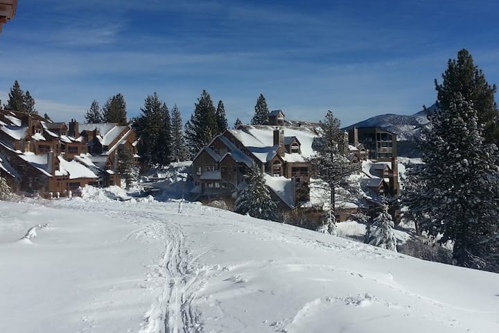 Aspen Creek Condo With Amazing Views! - Mammoth Lakes