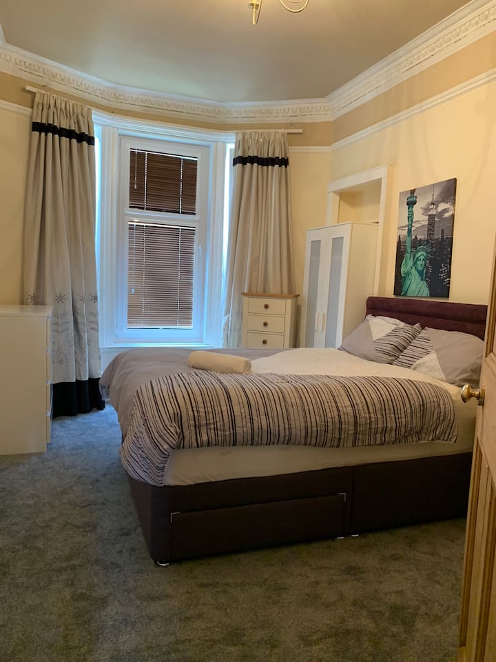 Entire 1 Bedroom Flat For Rent - Glasgow
