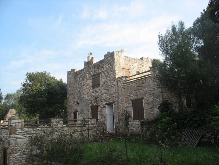 Location De Charme Au Cœur Du Maquis - Figari