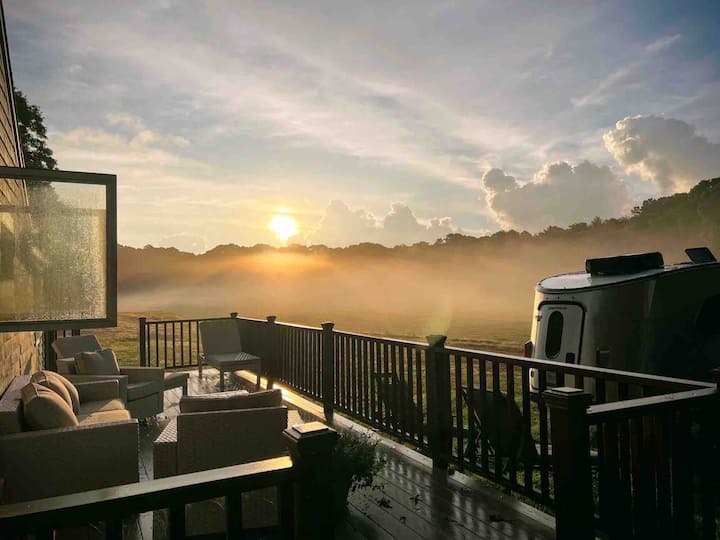 Barnstable Cottage - Barnstable, MA