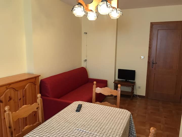 Piccola Ed Accogliente Evasione In Montagna - Prato Nevoso