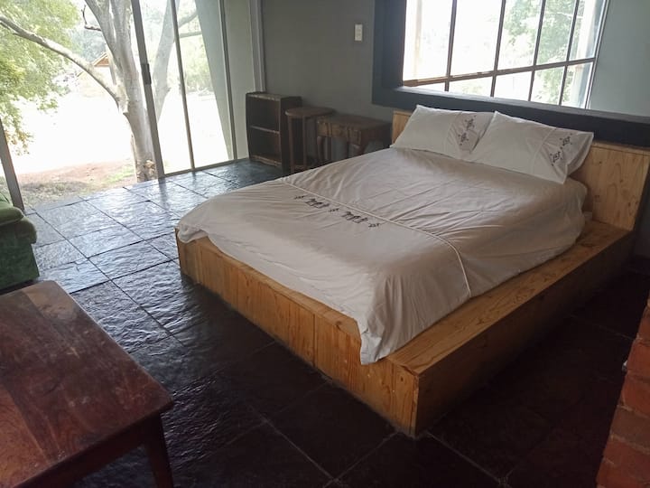 Kataluma One - Tierpoort