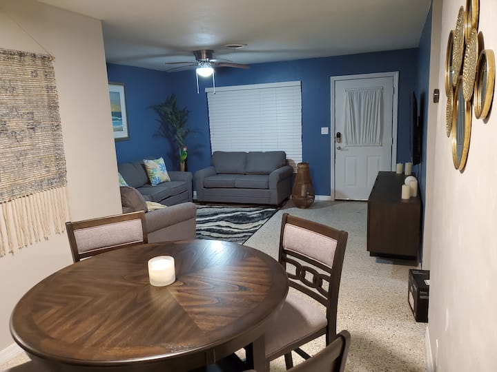 Cute Little Home, No Cleaning Fees! - Winter Park, FL