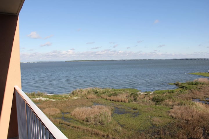 Luxurious, Modern Condo & Furnishings; Makai #316 - Ocean City Beach, MD