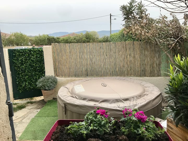 Maisonnette 2 Chambres Spa Proche De La Rivière - Salavas