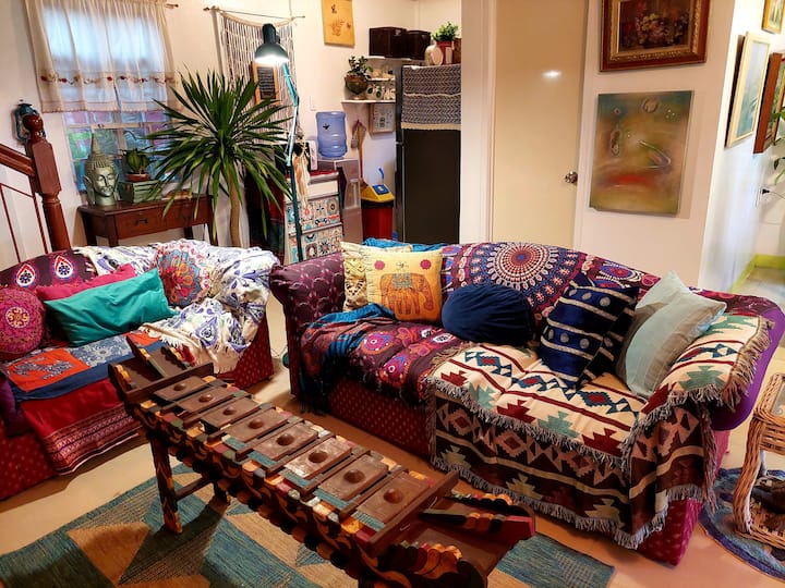 Promo Boho Countryhome With Jacuzzi Garden Videoke - Tagaytay