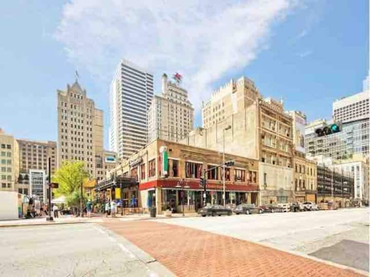 2bed•2bath Heart Of Downtown W/panoramic Views - Dallas, TX