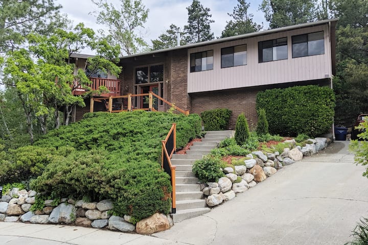 Amazing Wasatch Mountains & The Best Ski Resorts! - Sandy, UT