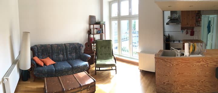 Quiet Altbau In Charlottenburg! - Berlín