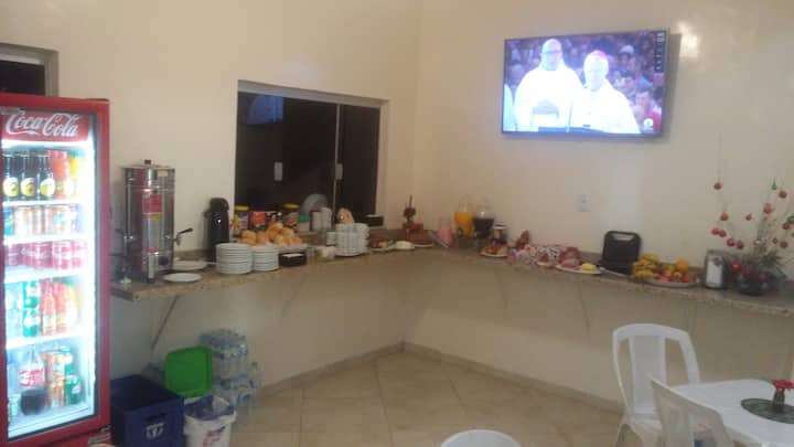 Quarto Casal + Café Da Manhã - Aparecida