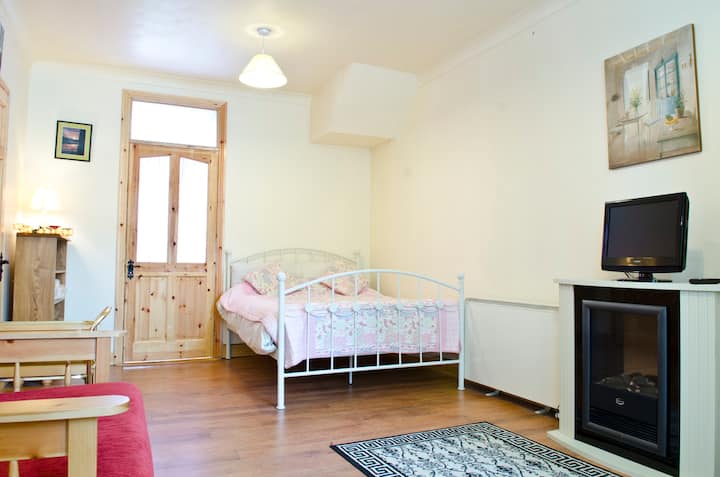 Cooraclare Apartment In West Clare - Kilrush