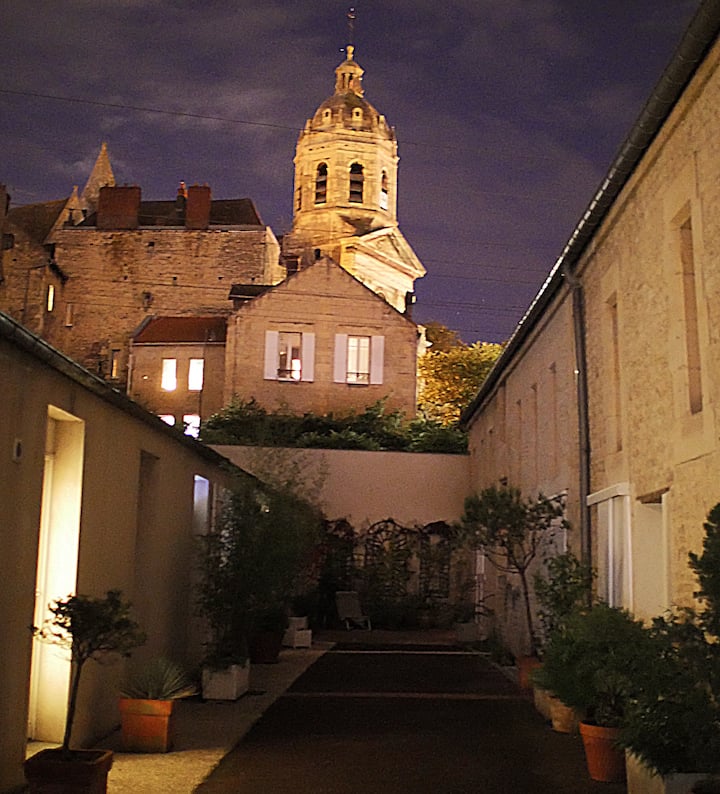 Studio Sur Cour - ibis budget Caen Mondeville