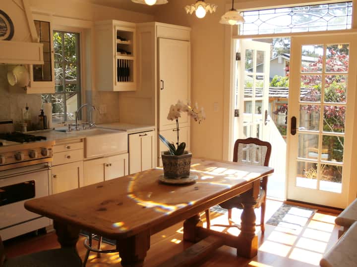 Beautiful Carmel, Walk To Beach, Restaurants, Shop - Carmel-by-the-Sea, CA