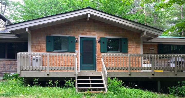 Rare Slope 'N Shore Rental House - New London, NH