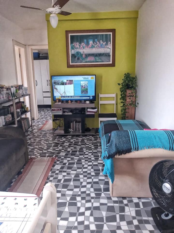 Apartamento Mobiliado A 200 Metros Da Melhor Praia Da Cidade.
No Conforto E Segurança. - Ilhéus