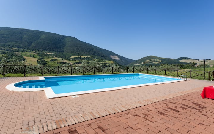 Beautiful Landscape Close Assisi - Assisi