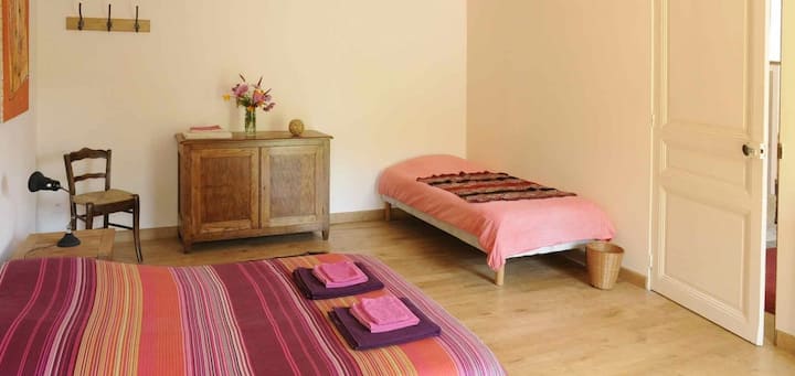 La Chambre Familiale De Terre Amoureuse - Charlieu