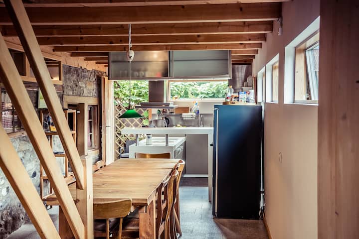 5 Bedrooms/ Beds 10/ Parking/bus Stop/washer/dryer - Wilderswil