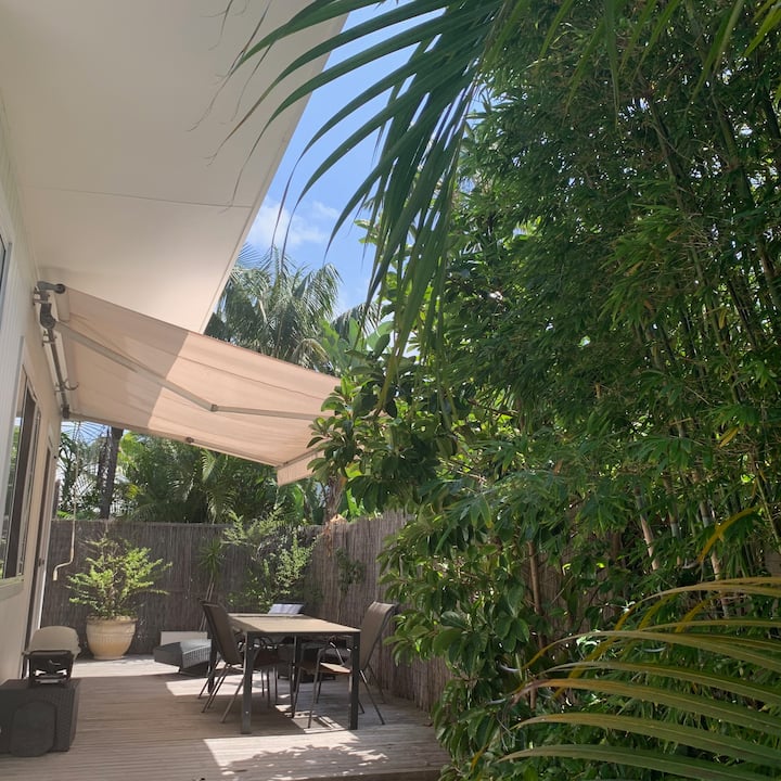 Collaroy Beach Fabulous Villa, Location!! - Manly