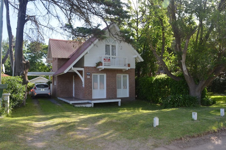 Casa A 250 Mts Del Mar - Pinamar