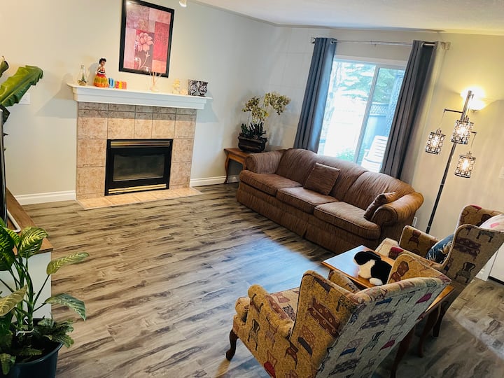 1 Bedroom Private Room With Full Amenities [Bdr3] - Calgary