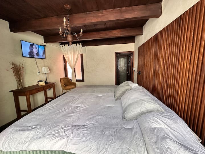 Hermosa Habitación/suite, Con Mini Jardín Interior - San Cristóbal de las Casas