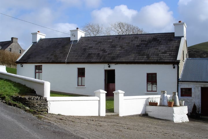 Dingle Houses | Cottage and House Rentals | Airbnb