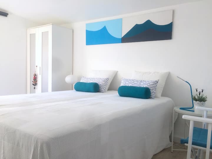 Chalet Entre La Mer Et La Montagne. - Cascais