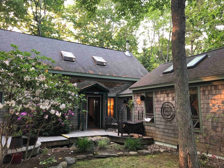 Beautiful Cottage On Arrowsic Island - Bath, ME