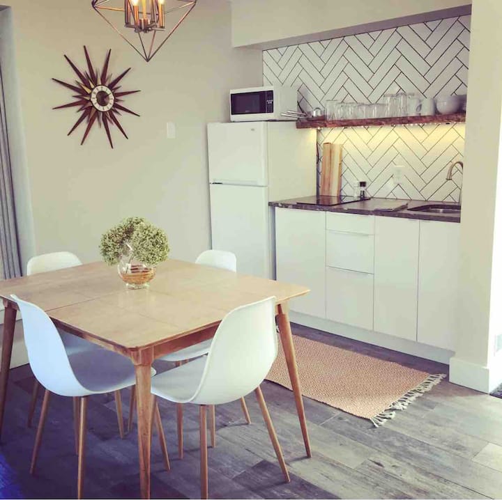 Grand Traverse Shores Resort Condo East Bay - Bonobo Winery