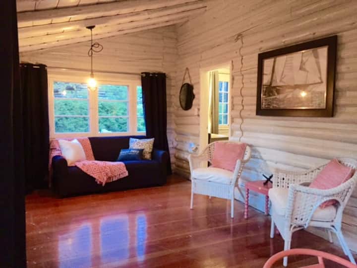 Lovely 4-bed Cottage In Grand Bend - Grand Bend