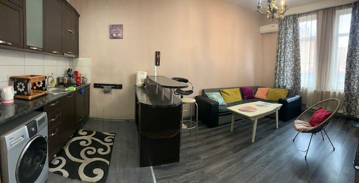 2bdrlargeapt Near Subway Marjanishvili And Fabrika - Tbilisi