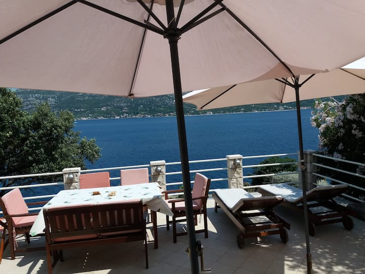 Seafront Stone Villa Sunset - Korčula