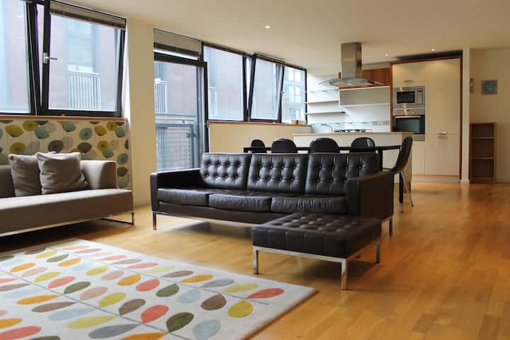 Stylish 2-bed Flat Just Off Bermondsey Street, Se1 - Lontoo