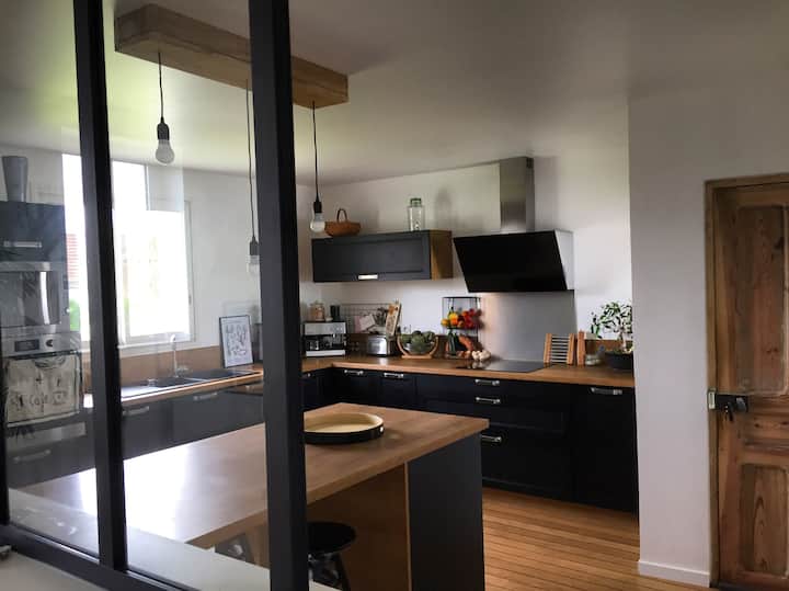 Maison Béarnaise Entierement Rénovée. - Pau