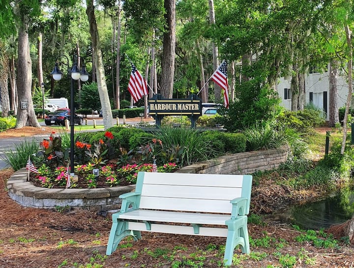 Lagoon&golf View Condo.patio.grill.shared Pool. - Hilton Head Island