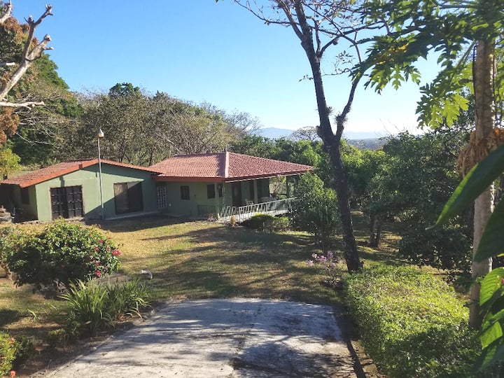Private Villa Sonrisas: Atenas, Alajuela, C.r. - 