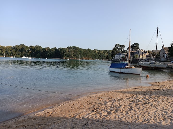 Les Pieds Dans L'eau - Saint-Lunaire