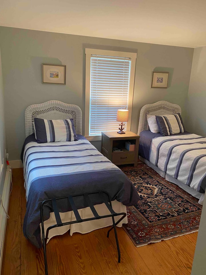 One Bedroom Suite - 2 Twin Beds - ナンタケット, MA