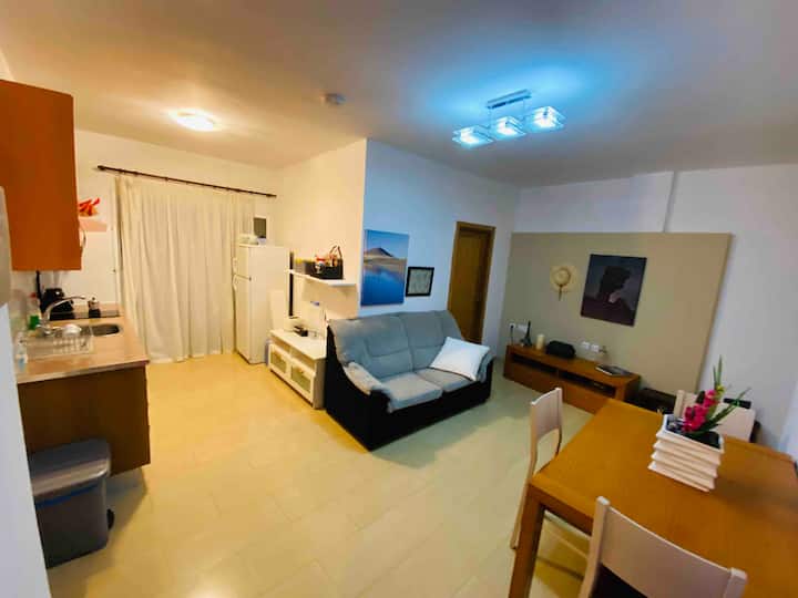 Alquilo Habitación Para Compartir Apartamento - Canary Islands