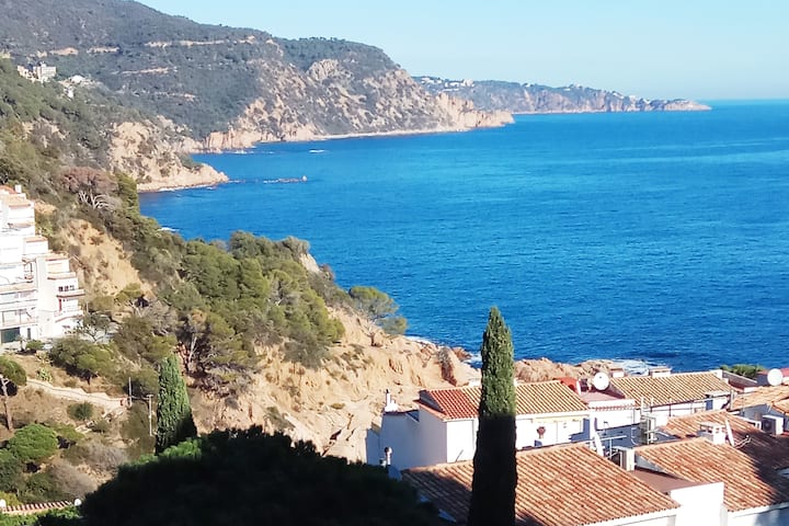 Cala del Senyor Ramon Holiday Rentals & Homes - Catalonia, Spain | Airbnb