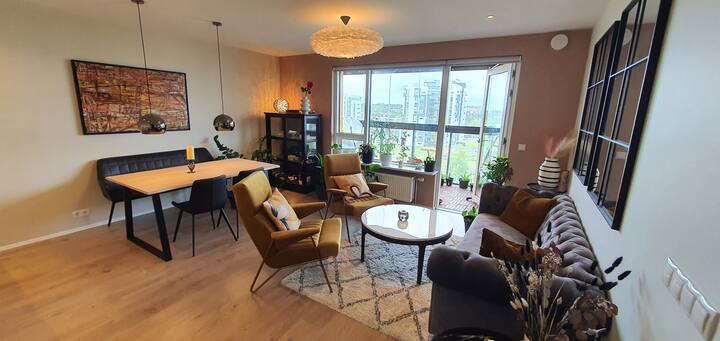 Well Located 2-bedroom Apartment With A Good View - Islanda