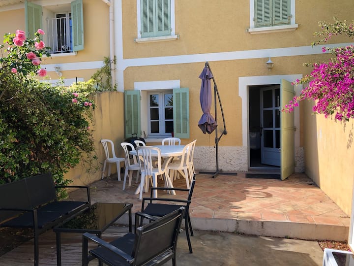 Maison De Charme 6-8p Proche Centre Sanary à Pieds - Sanary-sur-Mer