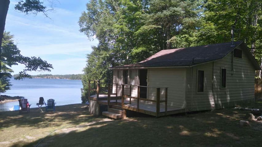 Bobs Lake Waterfront Cottages 【 Aug 2021 】 Cabin In Frontenac Canada