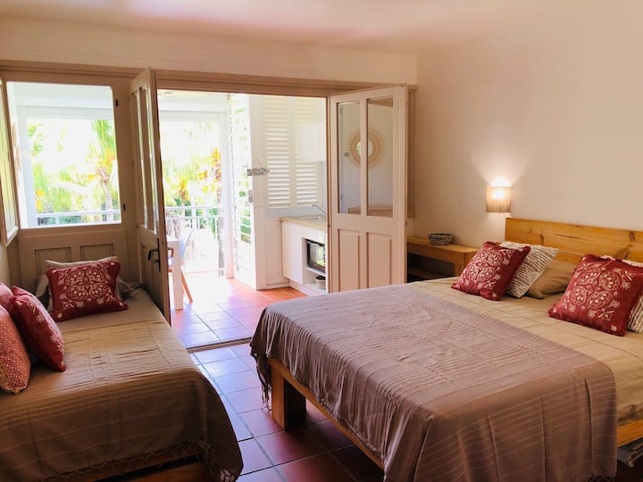 Ti Paradis – Havre De Paix Entre Plage Et Piscine - Saint-François