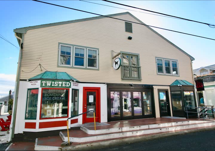 Center Of Town Condo On Commercial St - Provincetown, MA