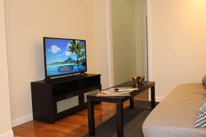 Bright Homey And Cozy Minutes To New York City - Jersey City